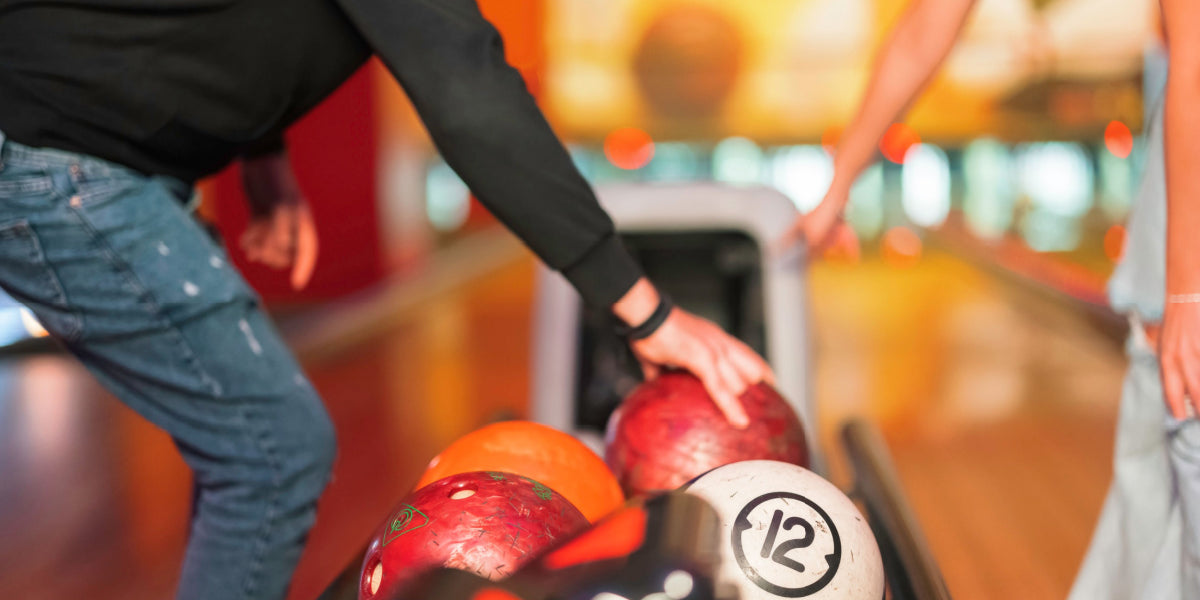Wrist Supports: 5 Reasons To Add Them To Your Bowling Bag ...